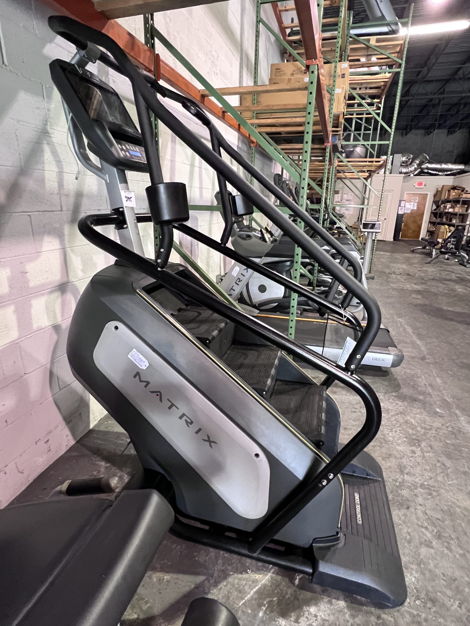 Matrix C-5X Performance ClimbMill with Touchscreen Console – Innovative ...