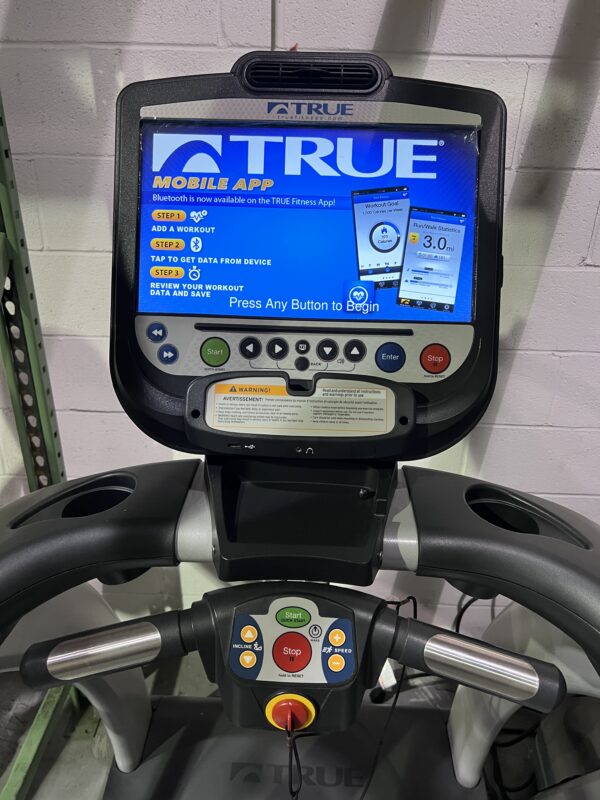 TRUE Fitness CS400 Treadmill includes a NEW 15TFT Console – Innovative ...